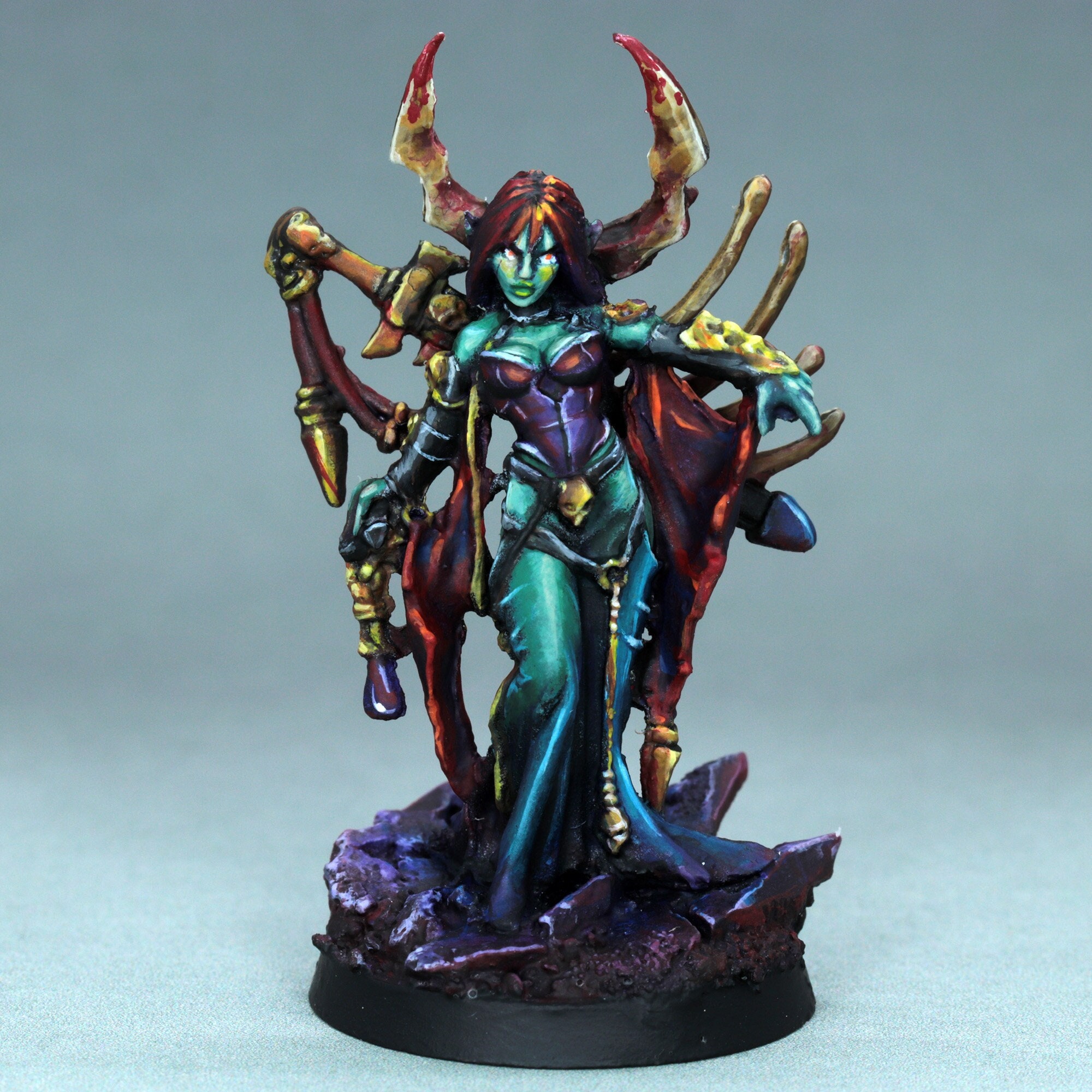 Painted Reaper Miniature Ghoul Queen, Painted Female Drow Miniature ...
