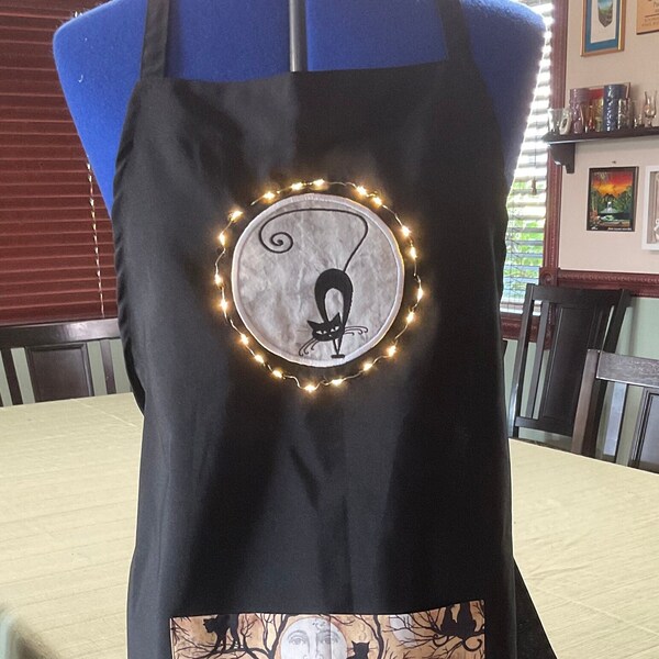 Holiday Aprons - Etsy