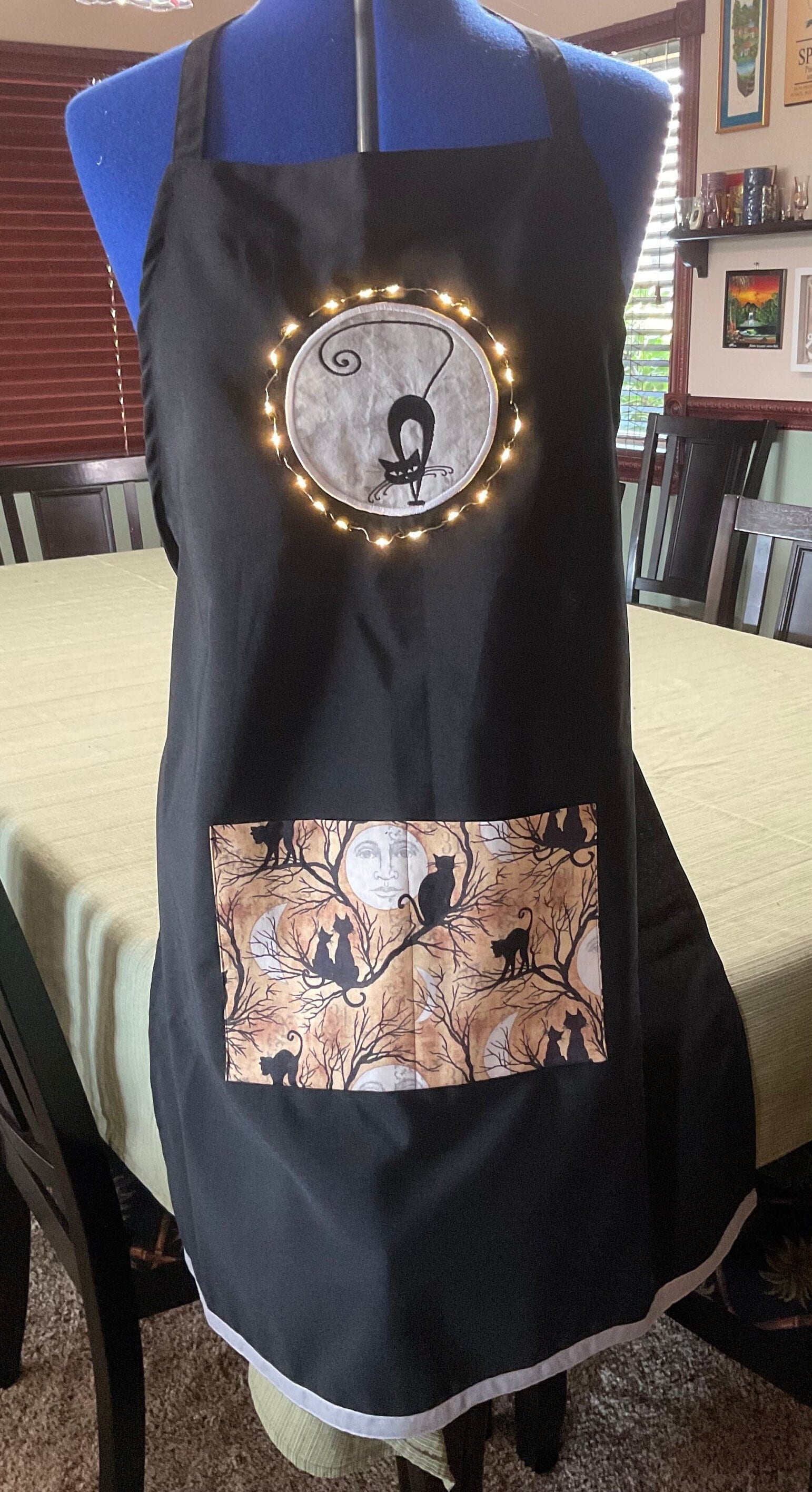 Lighted Holiday Aprons - Etsy
