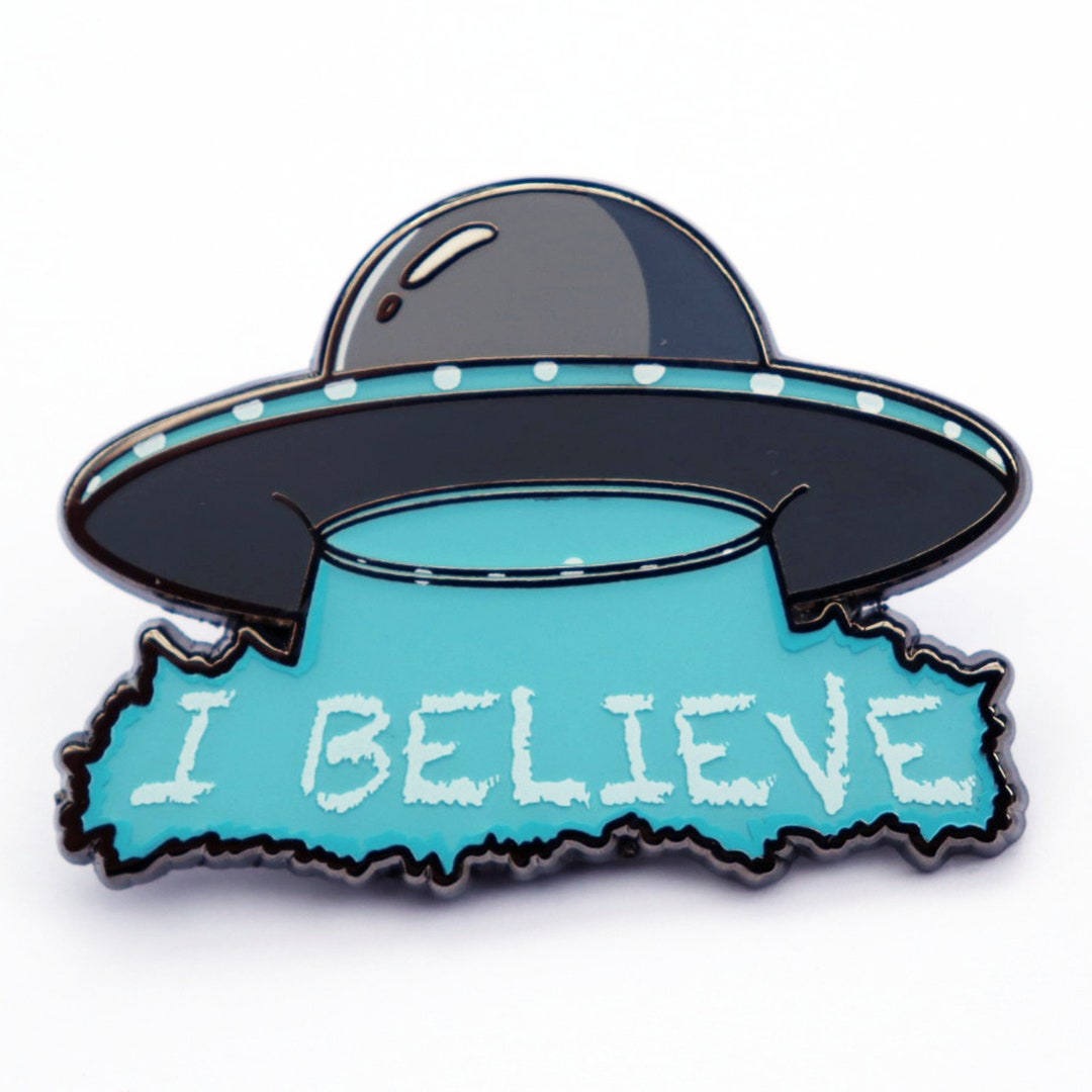 Alien UFO I Believe Enamel Pin Badge, Glow in the Dark, Space Gift ...