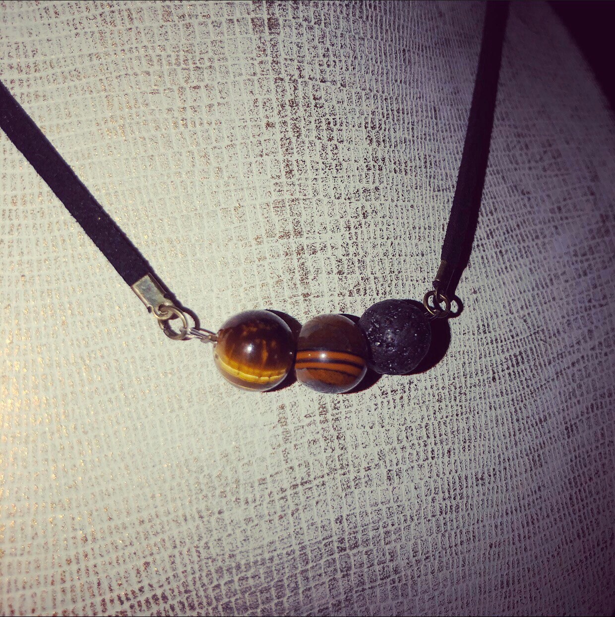 Tiger Eye Diffuser Necklace // Essential Oil Diffuser // Bijoux faits à ...