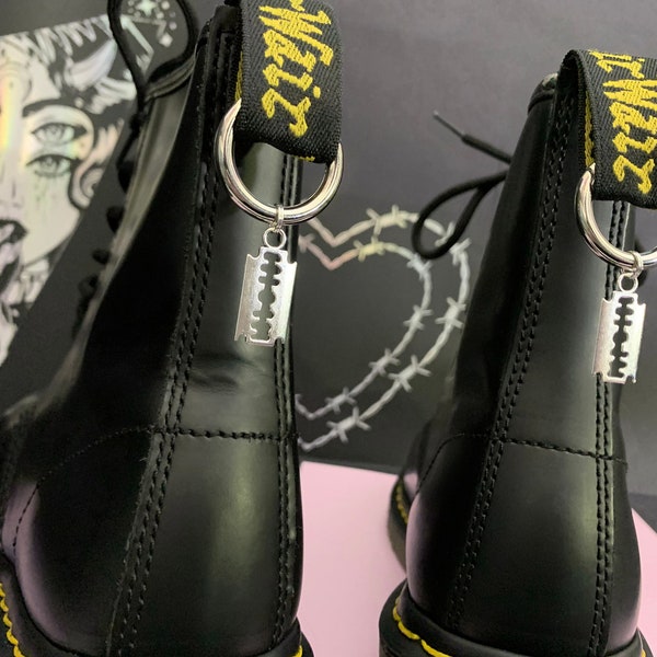 Doc Dr Martens - Etsy