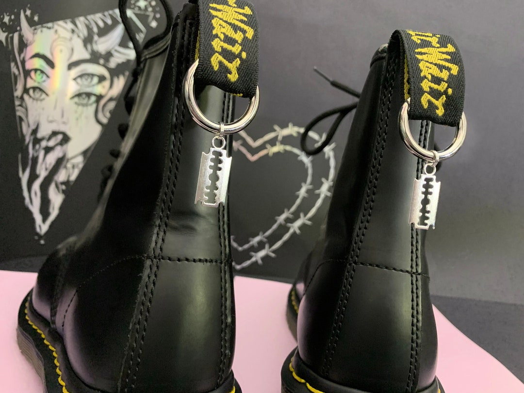 RAZOR Boot Charms, Grunge Punk Charm, Shoe Accessories, Boot Jewellery ...