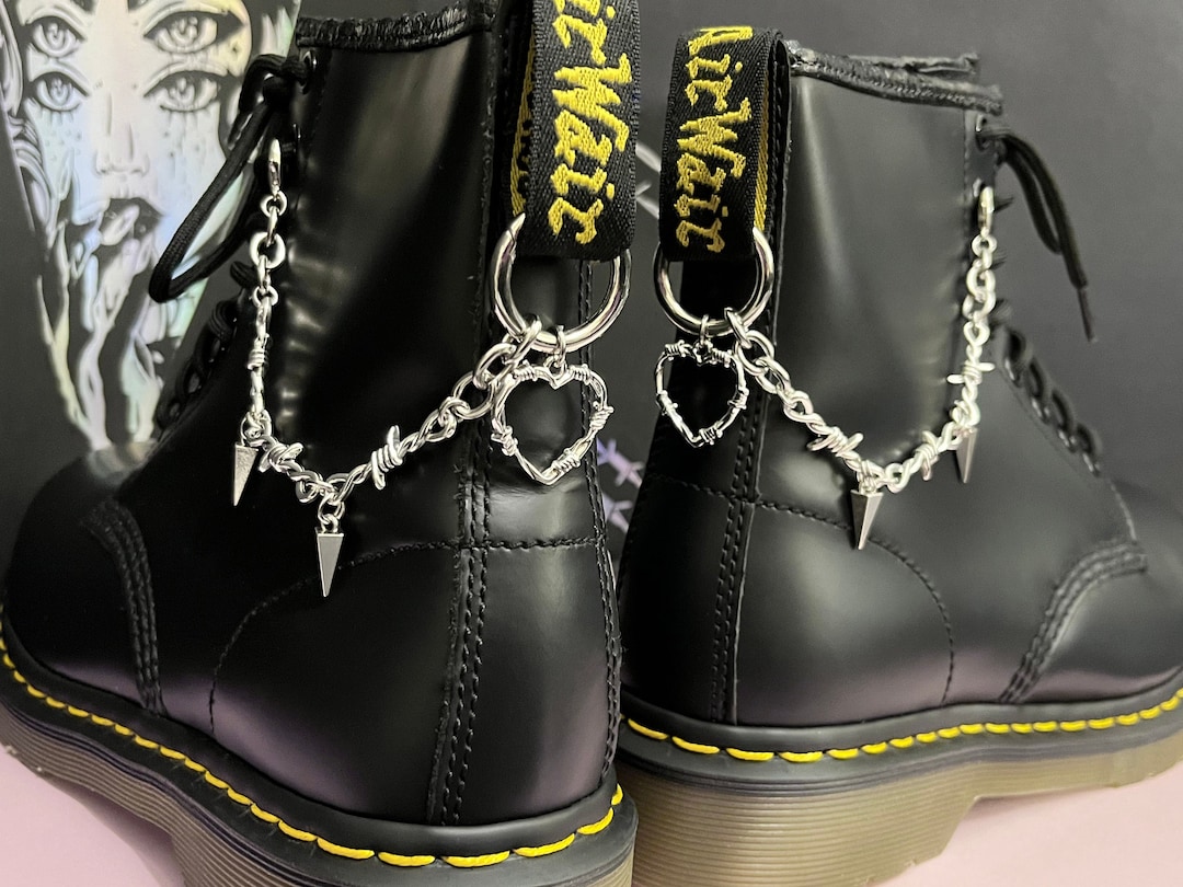BARBED WIRE HEART and Stud Boot Chains With Charms, Chunky Hardware ...
