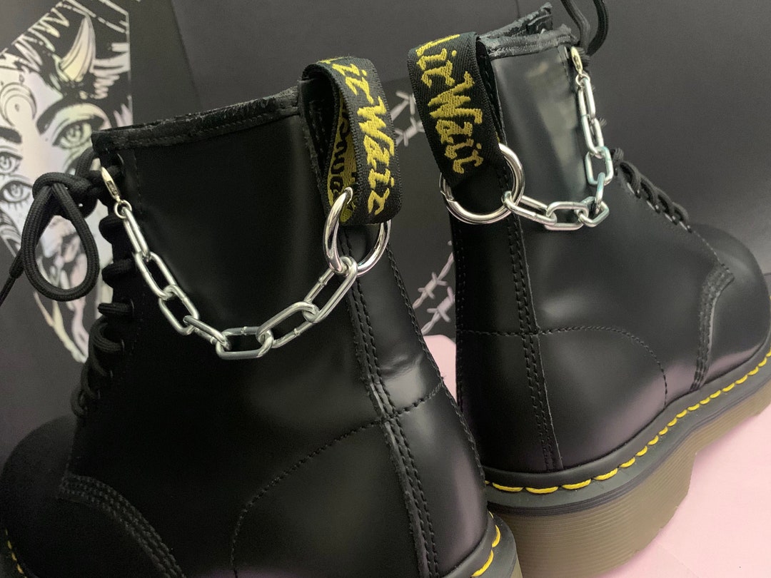 CHUNKY O RING Boot Chain Charms, Gothic Hardware, Grunge Charm, Shoe ...