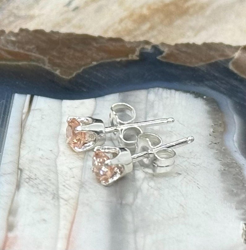 4MM .48 CTTW Round, Peach Color With Schiller Oregon Sunstone Stud ...