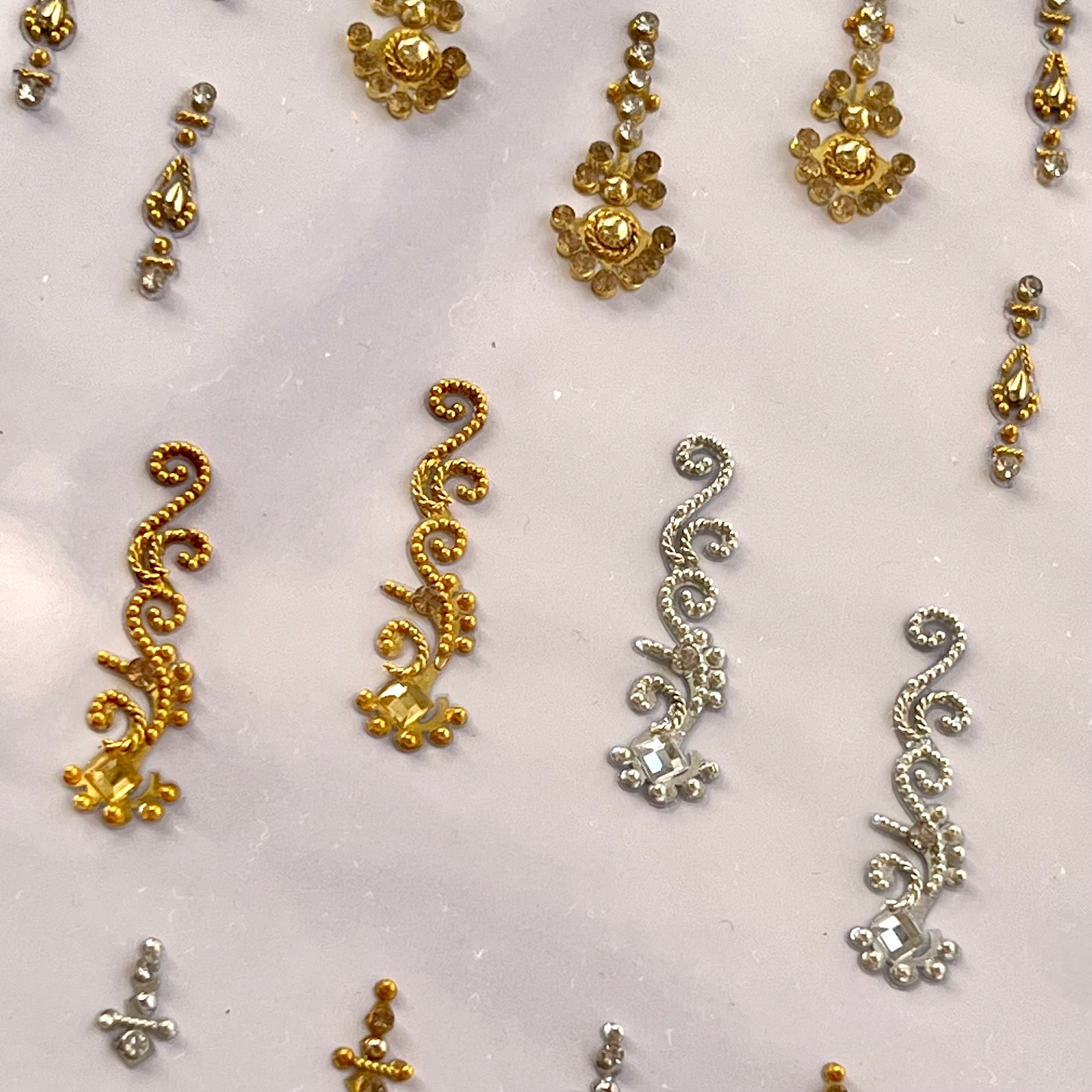 GLO Bindi Face Gems - Bindi Drip - Etsy