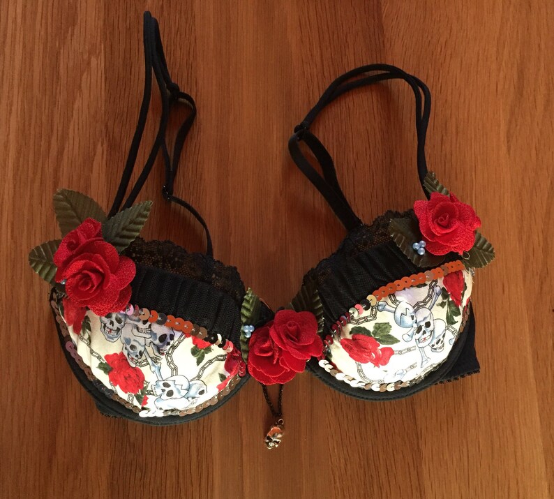 Bra Burlesque Gothic Black Red Rose Silver White Skull 30B/A Bellydance ...