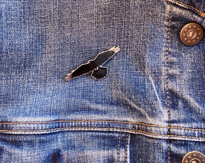 Crow, Soft Enamel Pin - Etsy