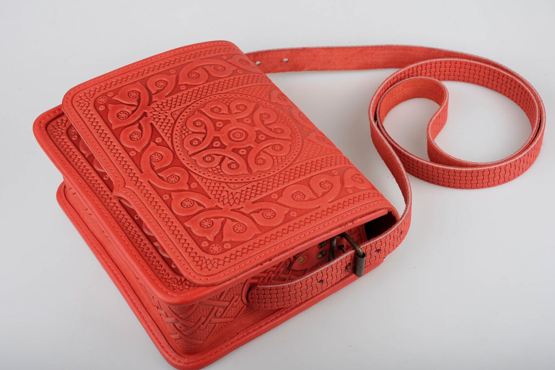 Big Leather Purse Red Messenger Bag Hot Tooled Purse Red - Etsy