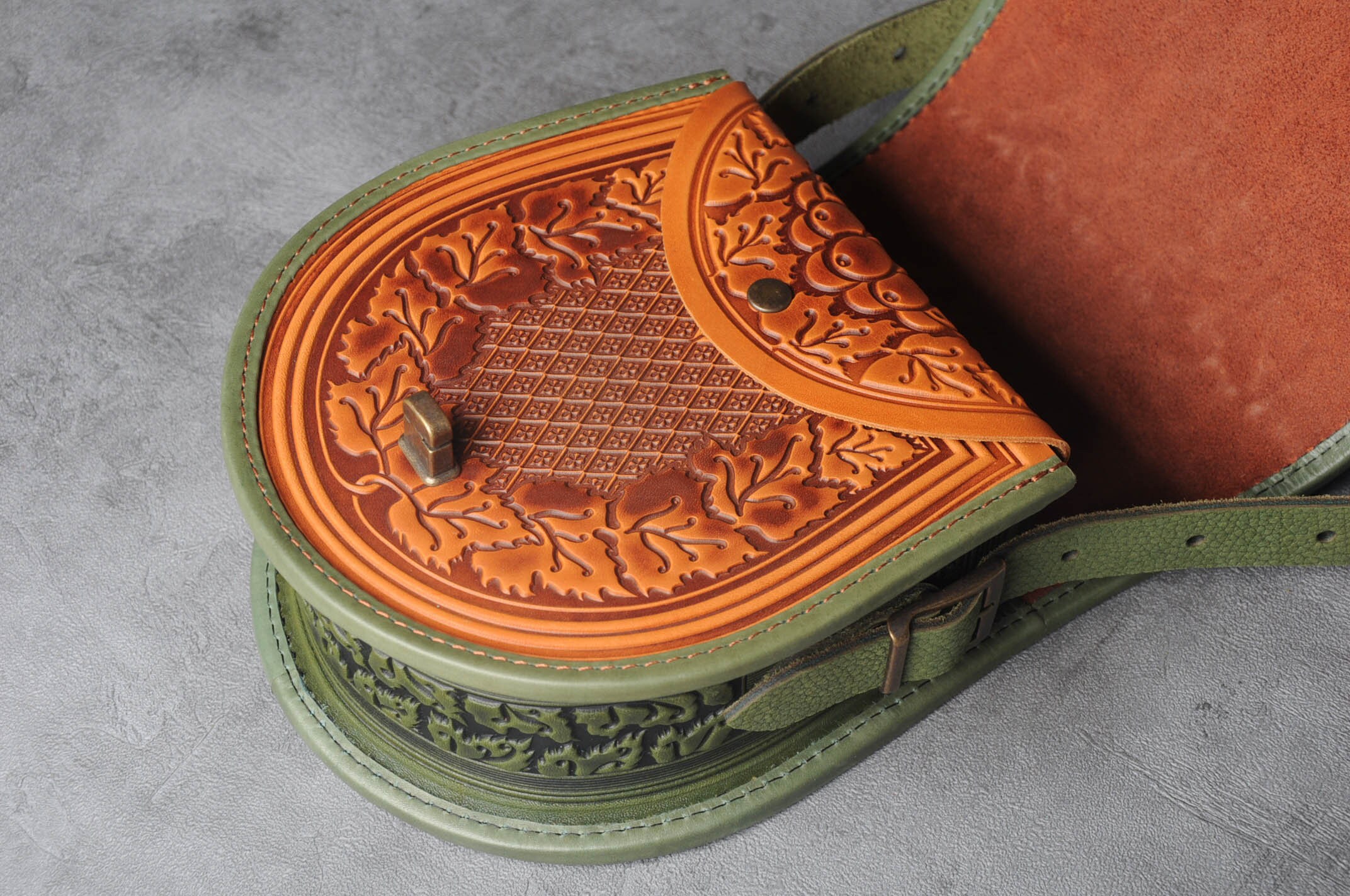 Embossed Leather Crossbody Bag: Handmade Round Messenger Purse - Etsy