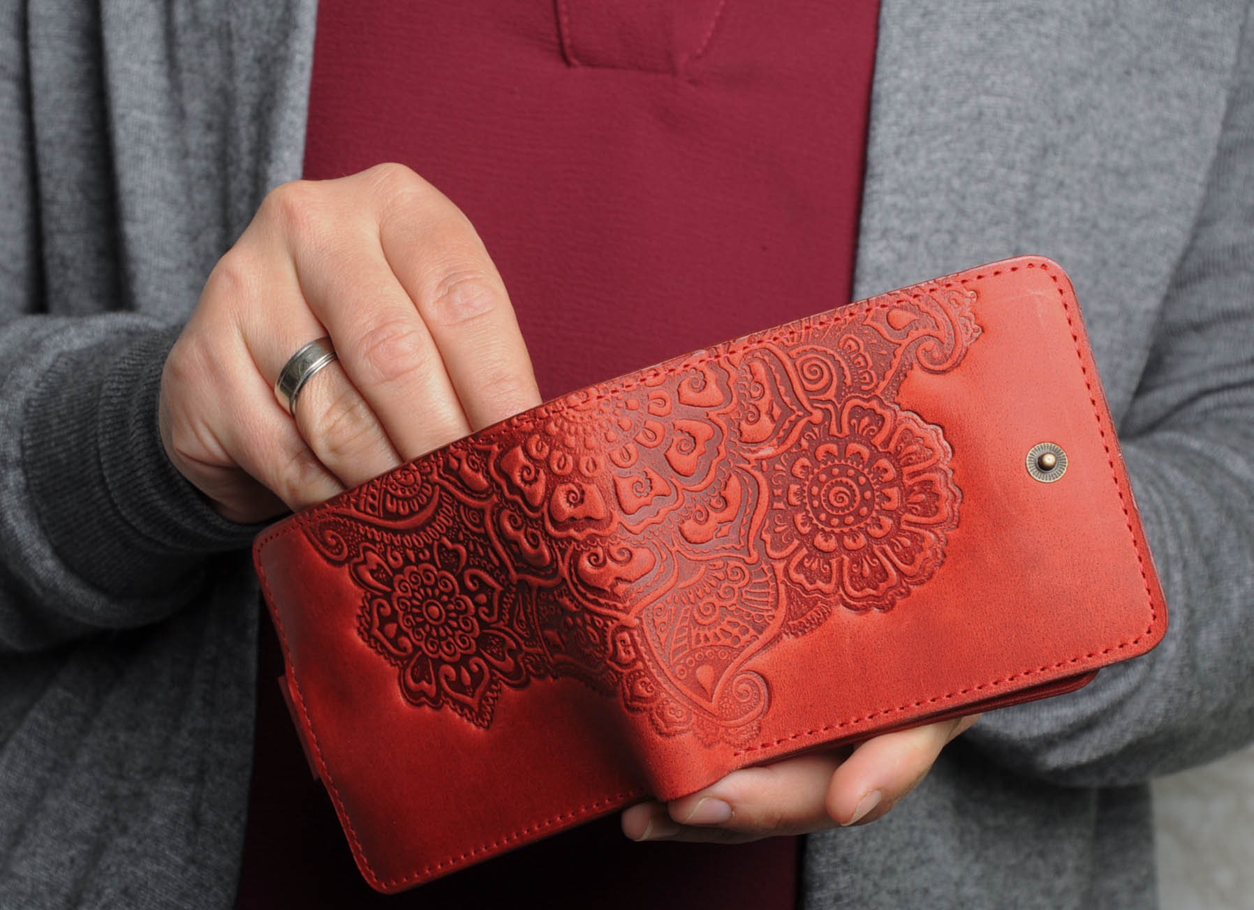 Red Leather Wallet Embossed Billfold Pocket Wallet Unique - Etsy