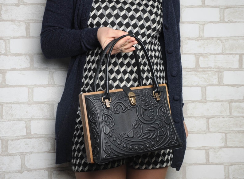 Black Leather Evening Purse Leather Purse With Wooden Frame - Etsy