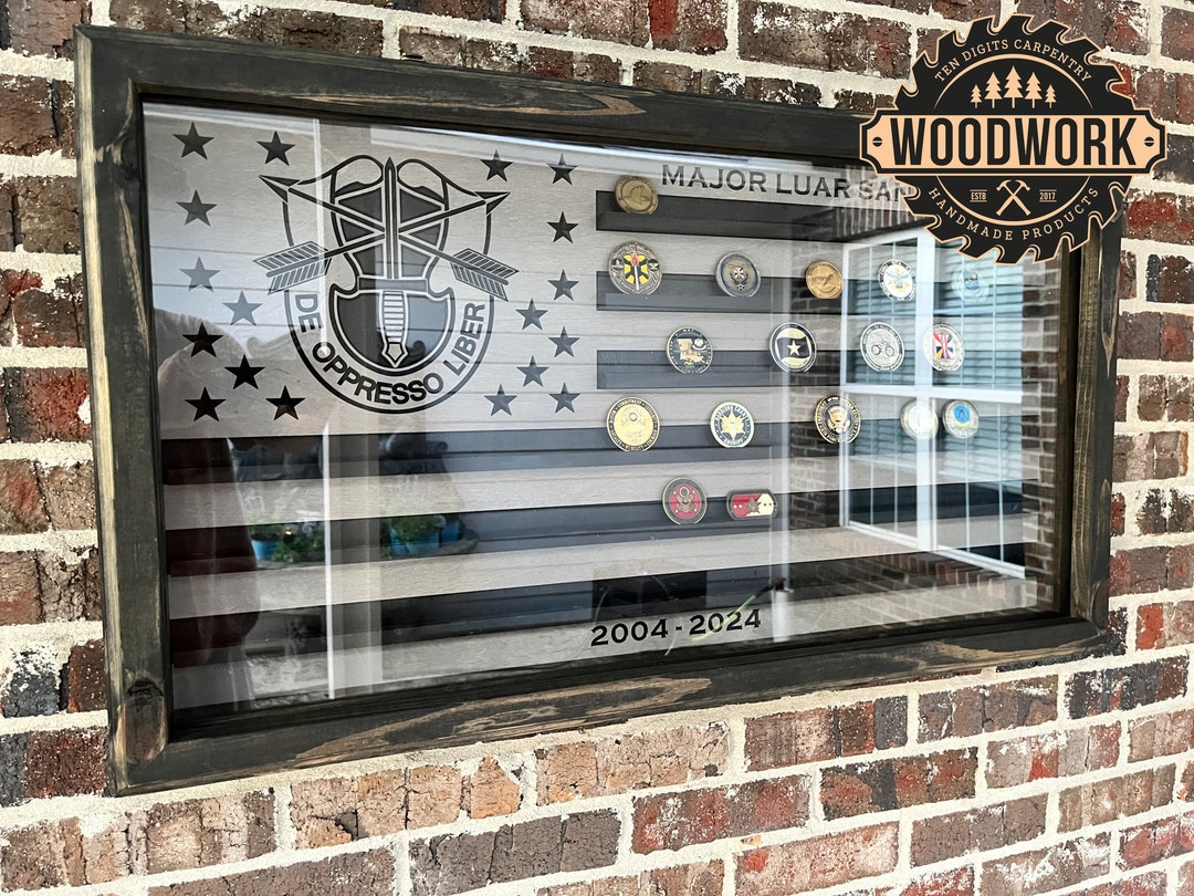 Large US Flag Subdued Challenge Coin Display Case W/ Hinged Door ...