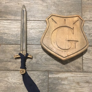 Toy Knight Shield and Sword | Wood Toy | Make Pretend for Children - Etsy