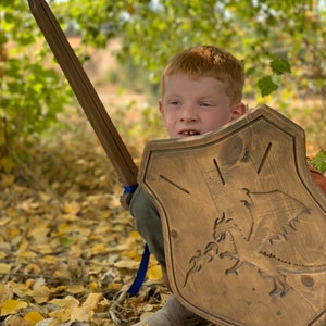 Toy Knight Shield and Sword | Wood Toy | Make Pretend for Children - Etsy