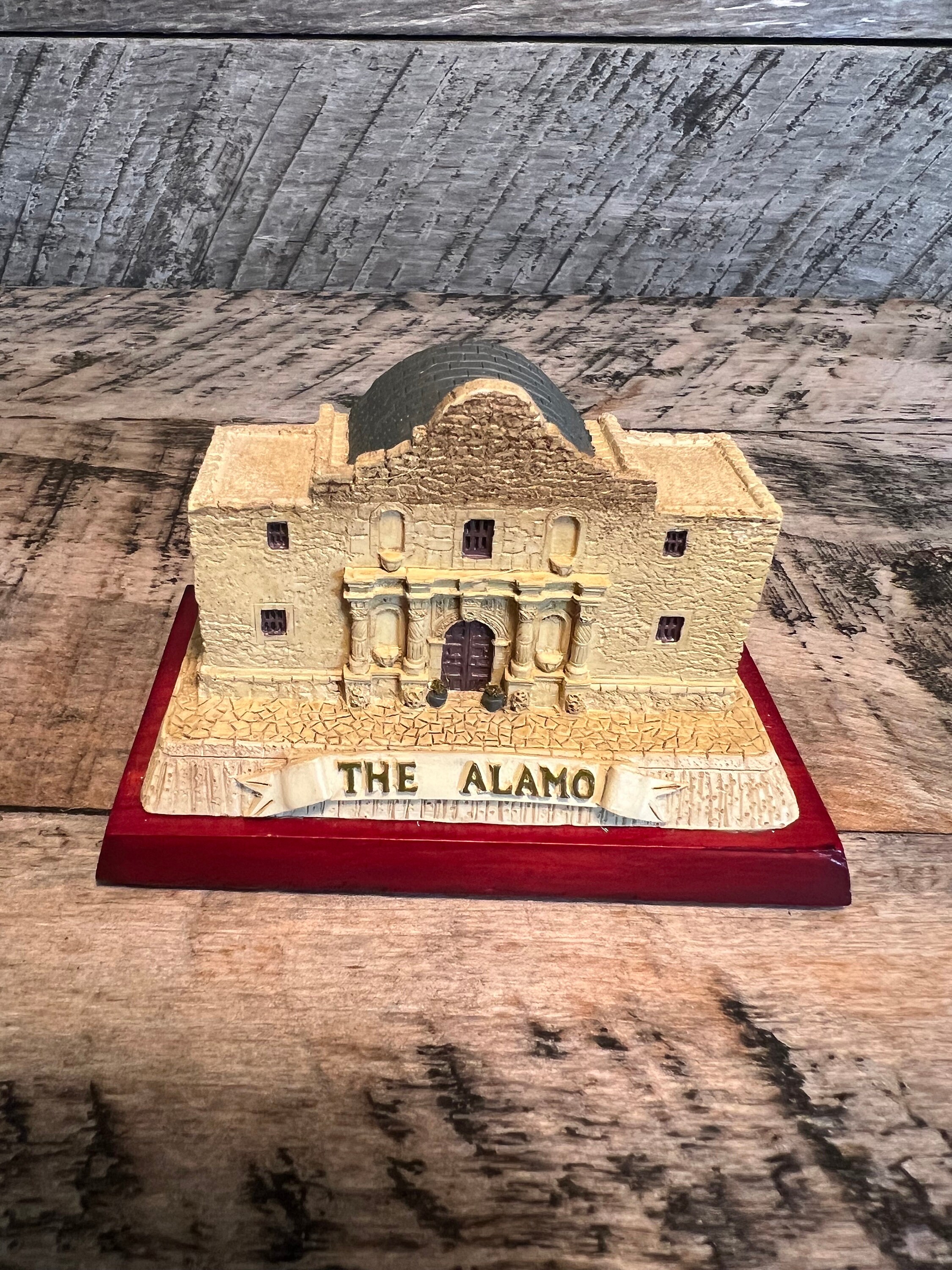 Vintage the Alamo Statue on Wooden Plaque - Etsy