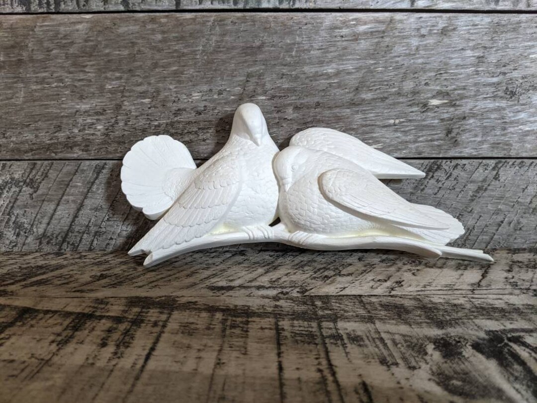 Vintage Plastic Twin Dove Wall Decoration. - Etsy