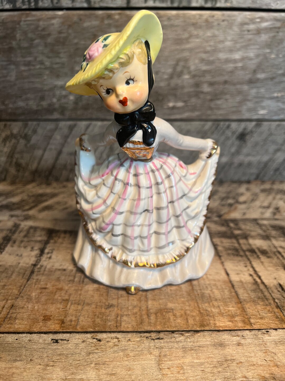 Vtg Planter Women Southern Belle in Sun Hat and Ruffle Dress Curtsy ...