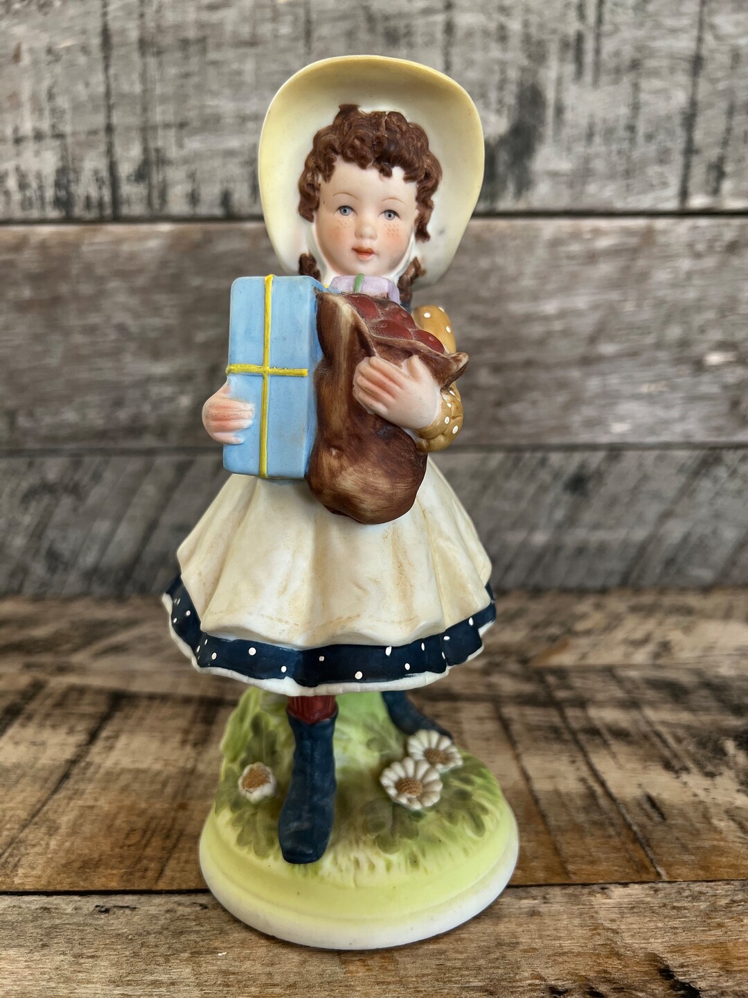 Holly Hobbie Porcelain Figurine Girl With Present HHF-1 - Etsy