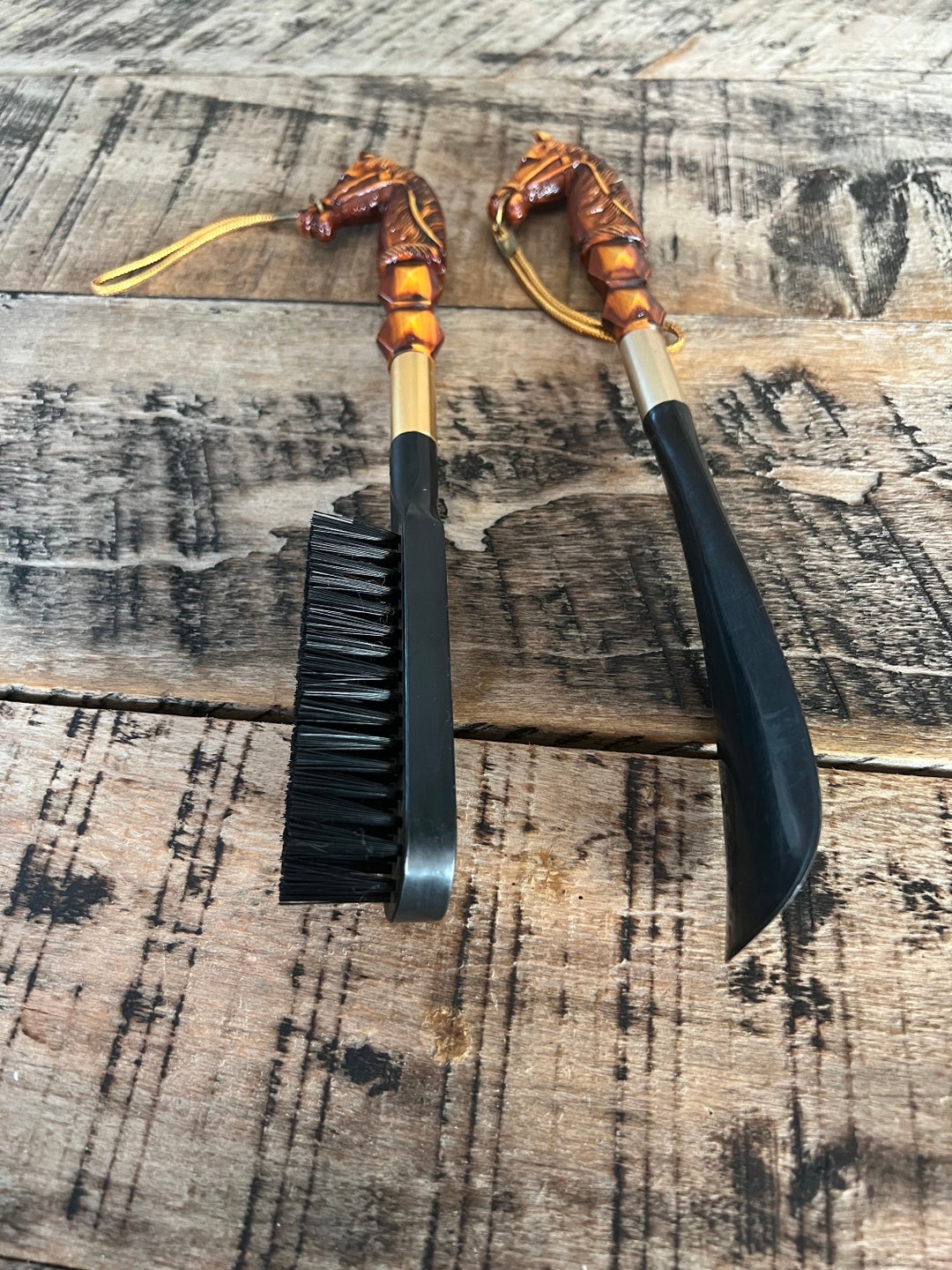 Brush and Shoe Horn Set With Horse Head - Etsy