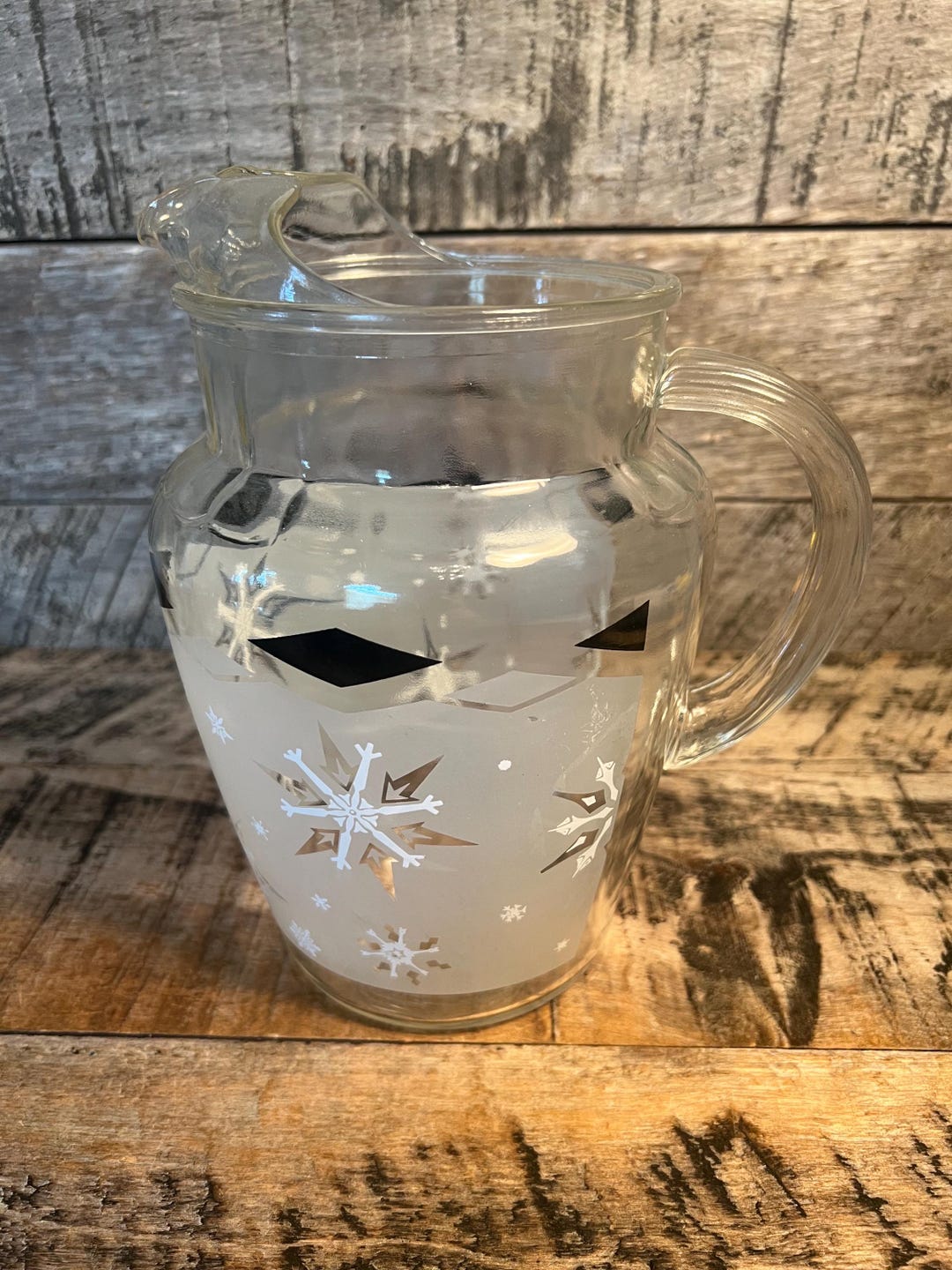Anchor Hocking Glass Pitcher With Black Diamond and Frosted Snow Flake ...