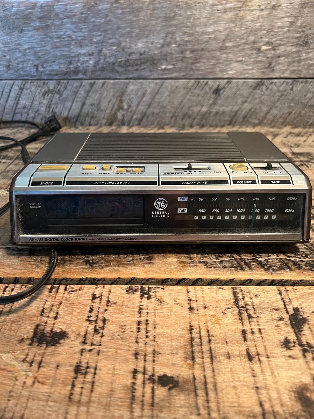 General Electric Fm/am Digital Clock Blue Fluorescent Display Works - Etsy