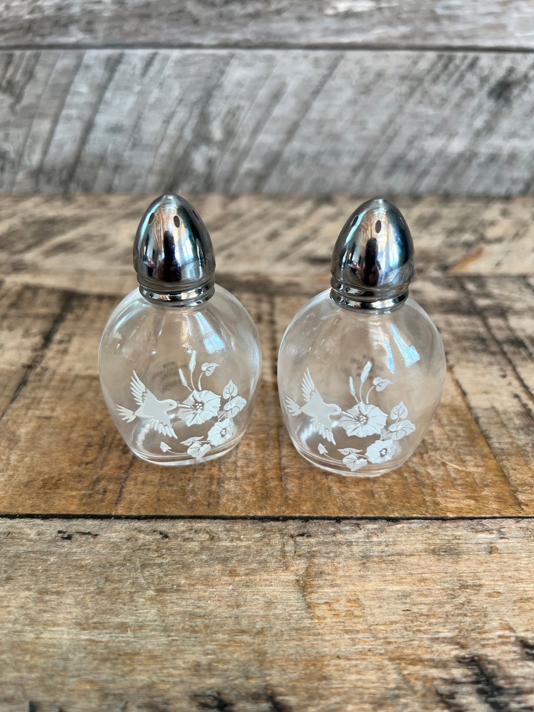 Avon Hummingbird Frosted 24% Lead Crystal Salt and Pepper Shakers ...