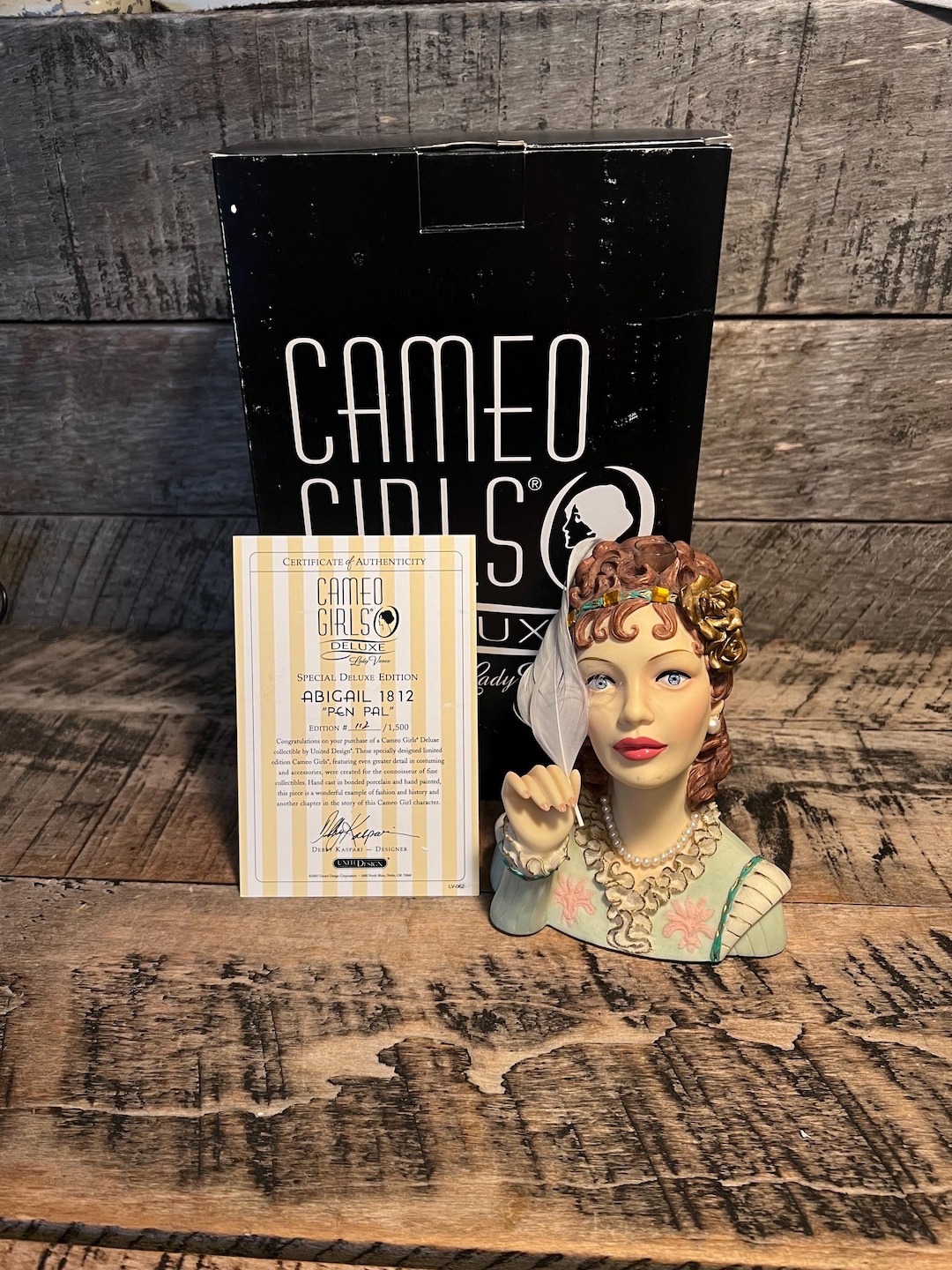 Cameo Girls Head Vase Abigail 1812 “pen Pal” 112/1500 2003 - Etsy