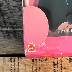 Mattel Class of 2002 Barbie Doll Special Edition Graduation Barbie ...