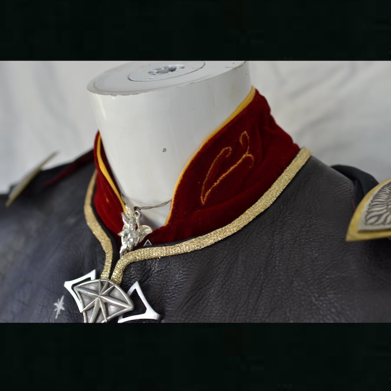King’s Battle Garments - Gondor Surcoat, Tunic, and Cape Inspired by ...