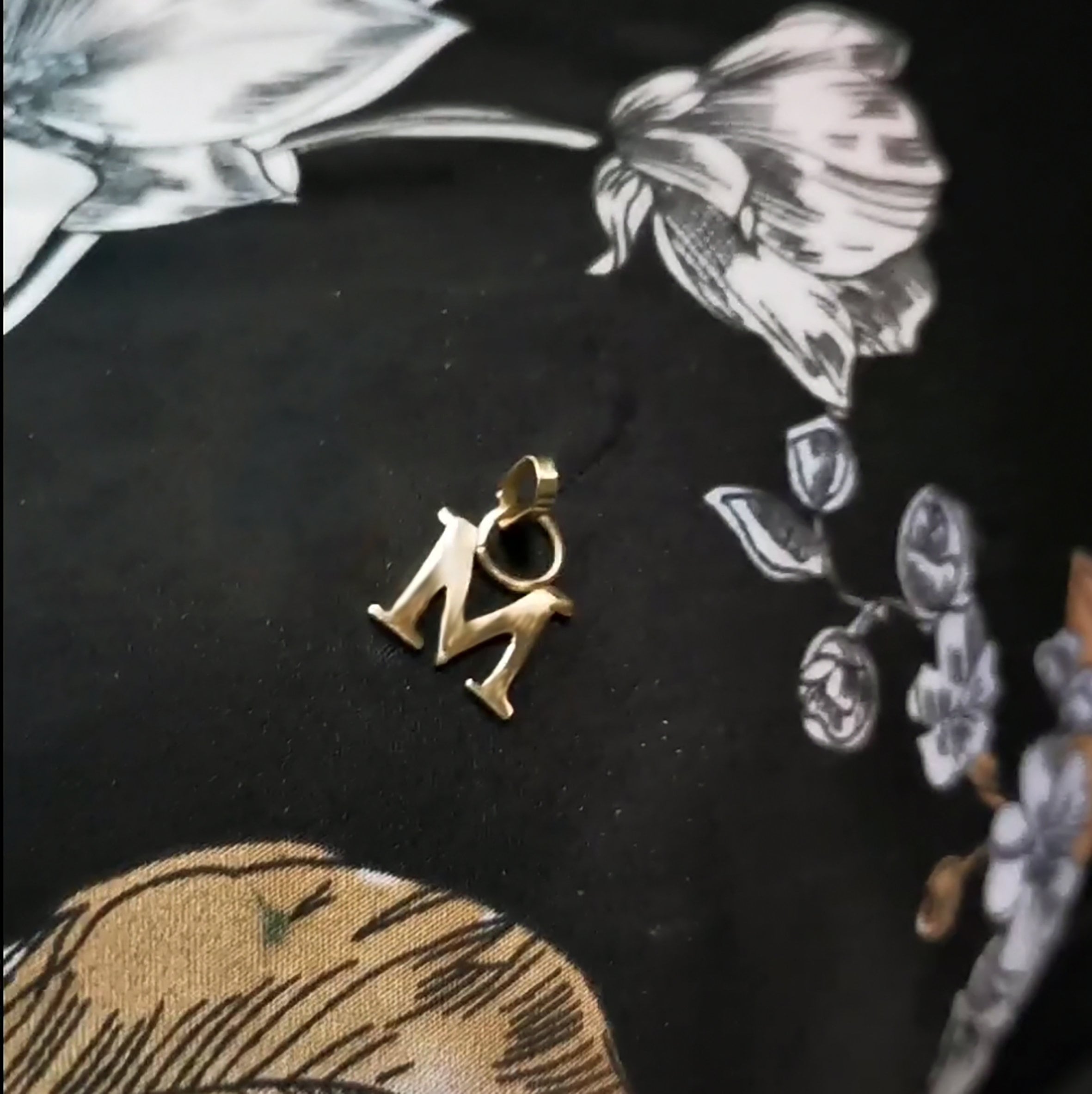 M Pendant 10k Solid Gold Letter Pendant Letter M letter | Etsy