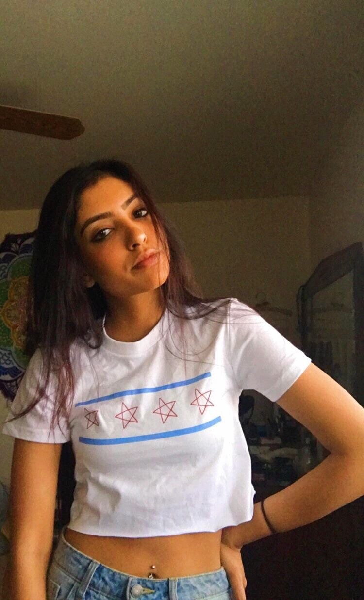 Women's Runwoodie Chicago Flag Crop Top Tee - Etsy