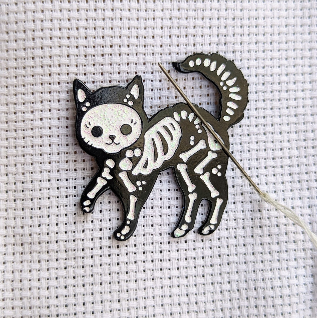 Cat Skeleton Needle Minder, Goth Glitter Needleminder, Needle Holder ...