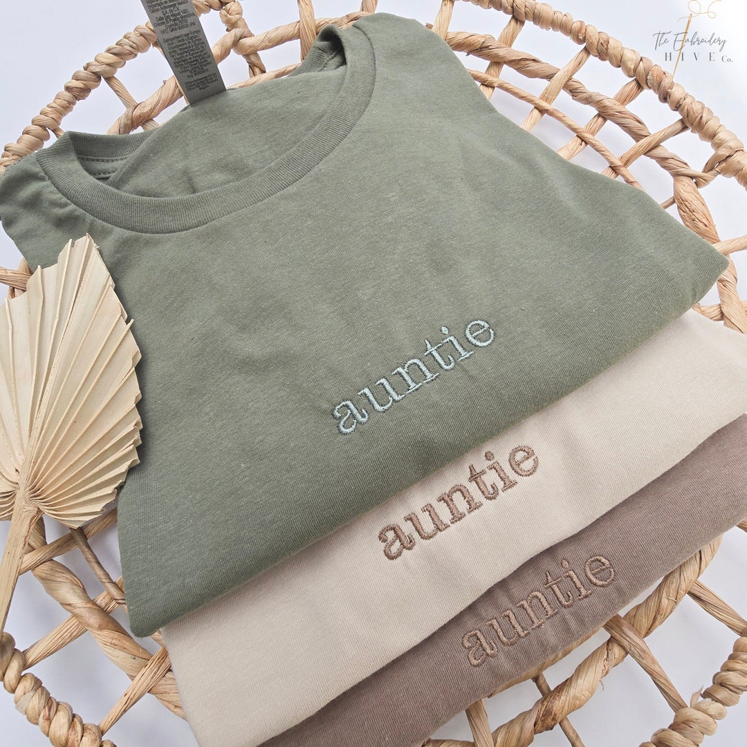 Embroidered Aunt Shirt, Minimalistic, Auntie Tee, New Aunt T-shirt ...