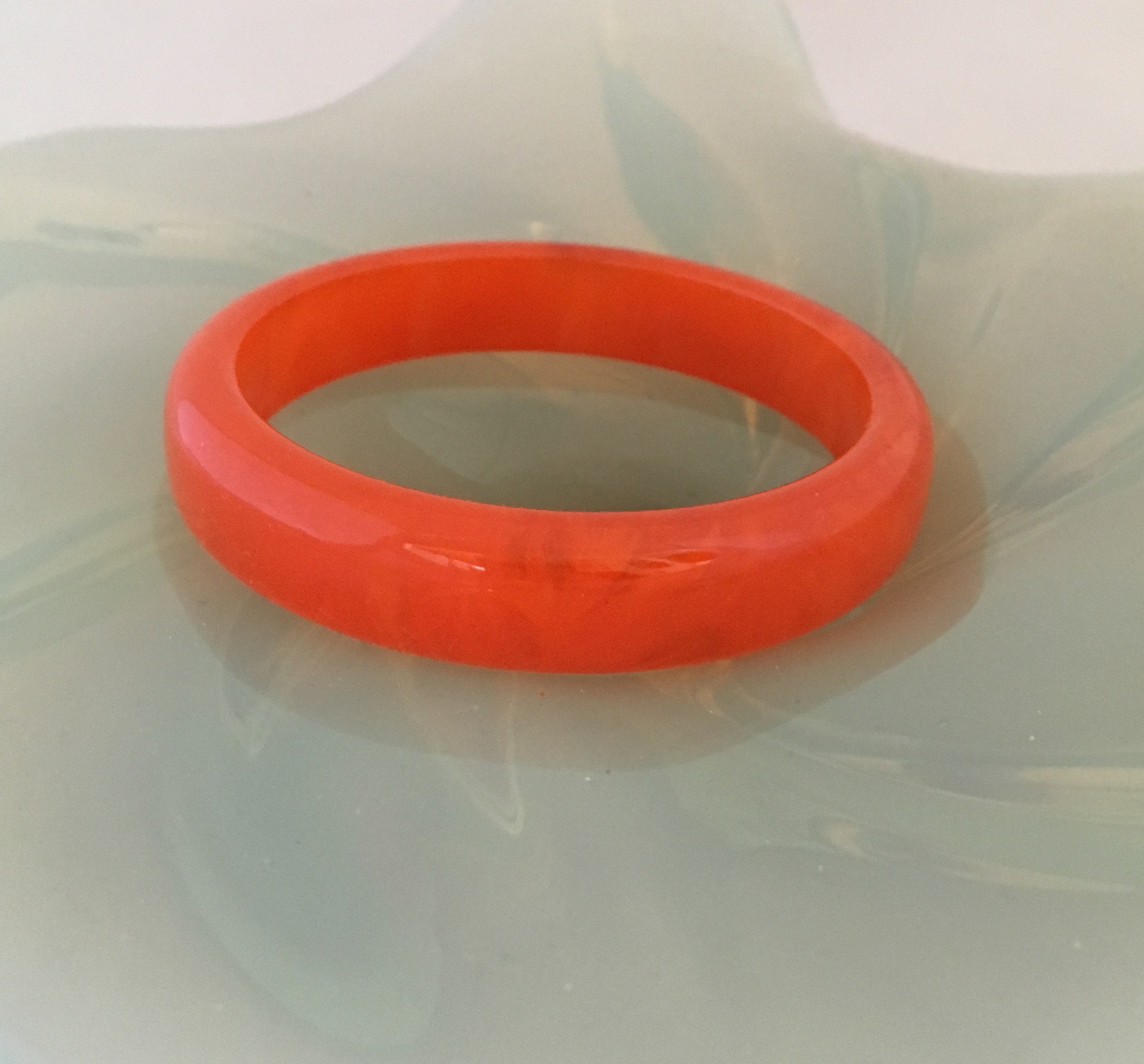 Bakelite Bangle Bracelet Mottled in Juicy Orange Red Color. - Etsy