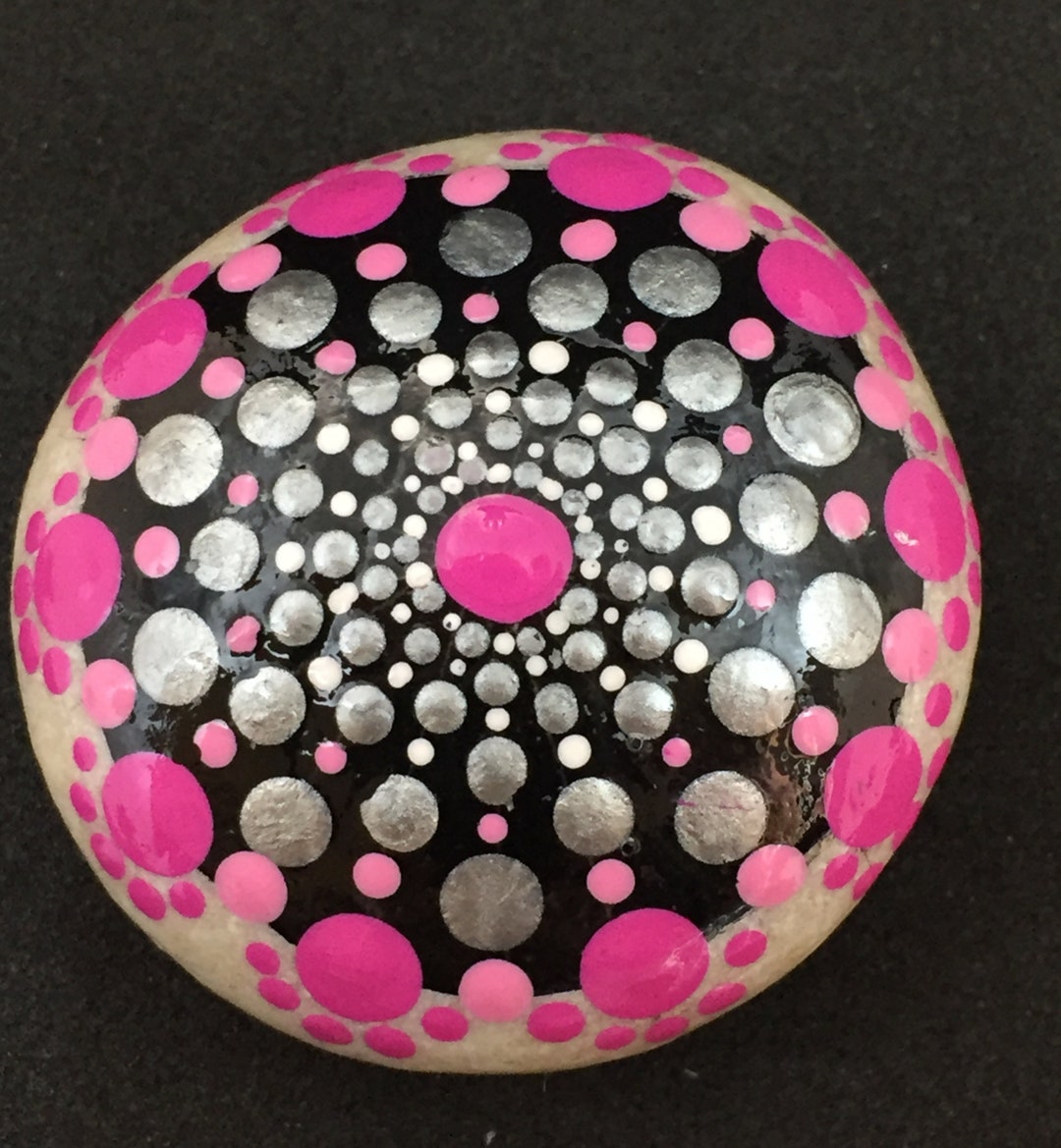 Mandalastein, Hand-flattering, Lucky Stone - Etsy