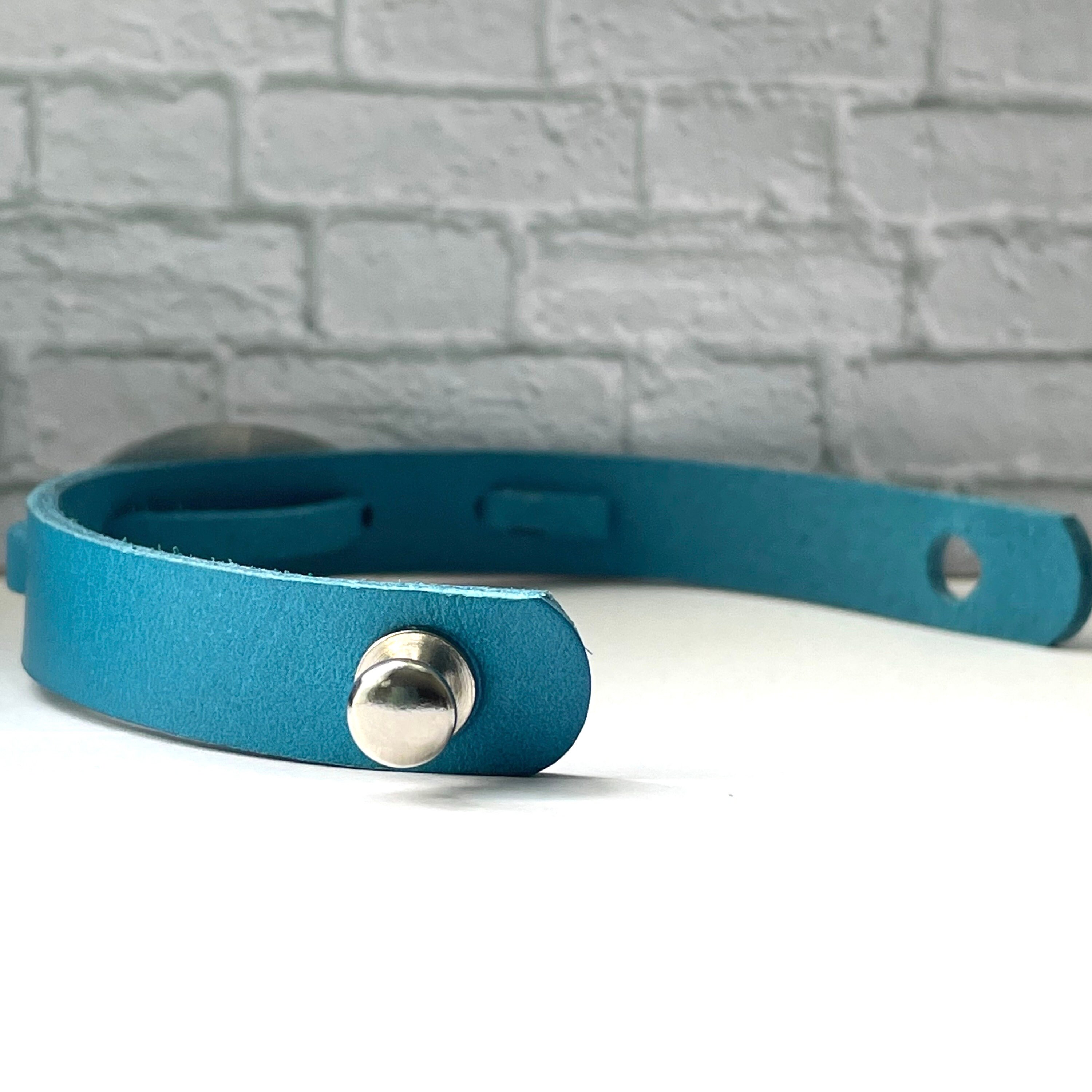 Lister Blue Genuine Leather Medical Alert ID Bracelet Free Personalised ...