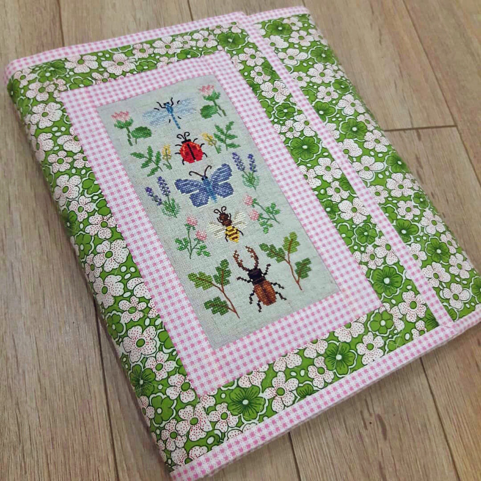 Cross Stitch Pattern buzzing Sampler DMC Chart | Etsy