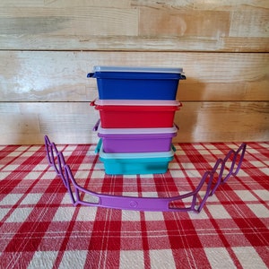 Tupperware Stackable Square Aways With Carrier Handle Tupperware Picnic ...