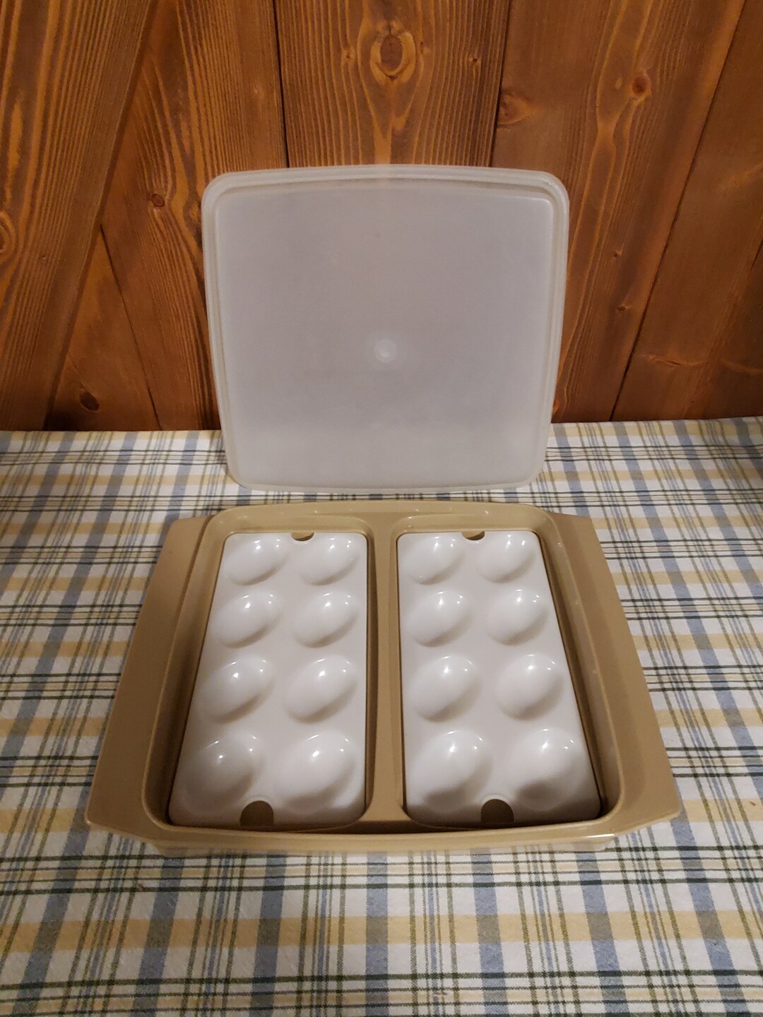 Beige Tupperware Egg Keeper - Etsy