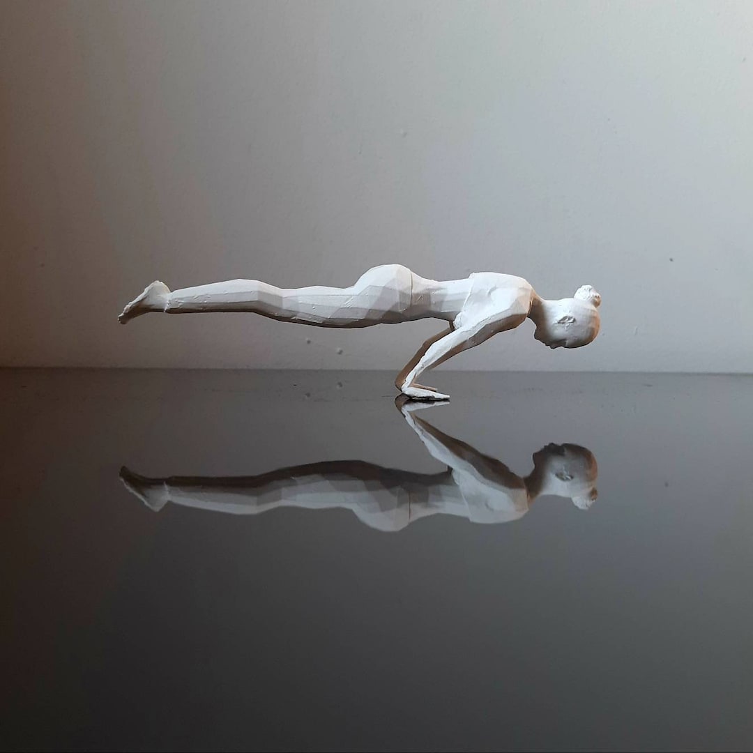 Full Planche Woman - SPACE MOTIVATOR - Calisthenics 3D Printed ...