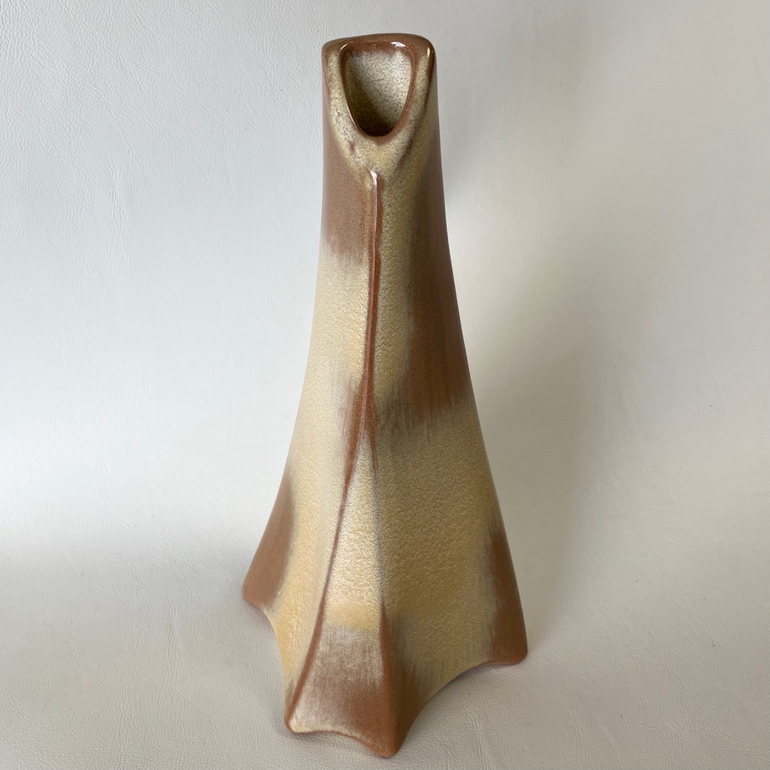 1970's 9 Bud Vase With Triangular Shape Frankoma 41 - Etsy
