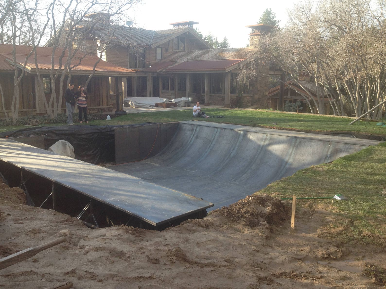 Skateboard, Bmx, Scooter, and Inline Skate Backyard Mini Ramp. Best ...