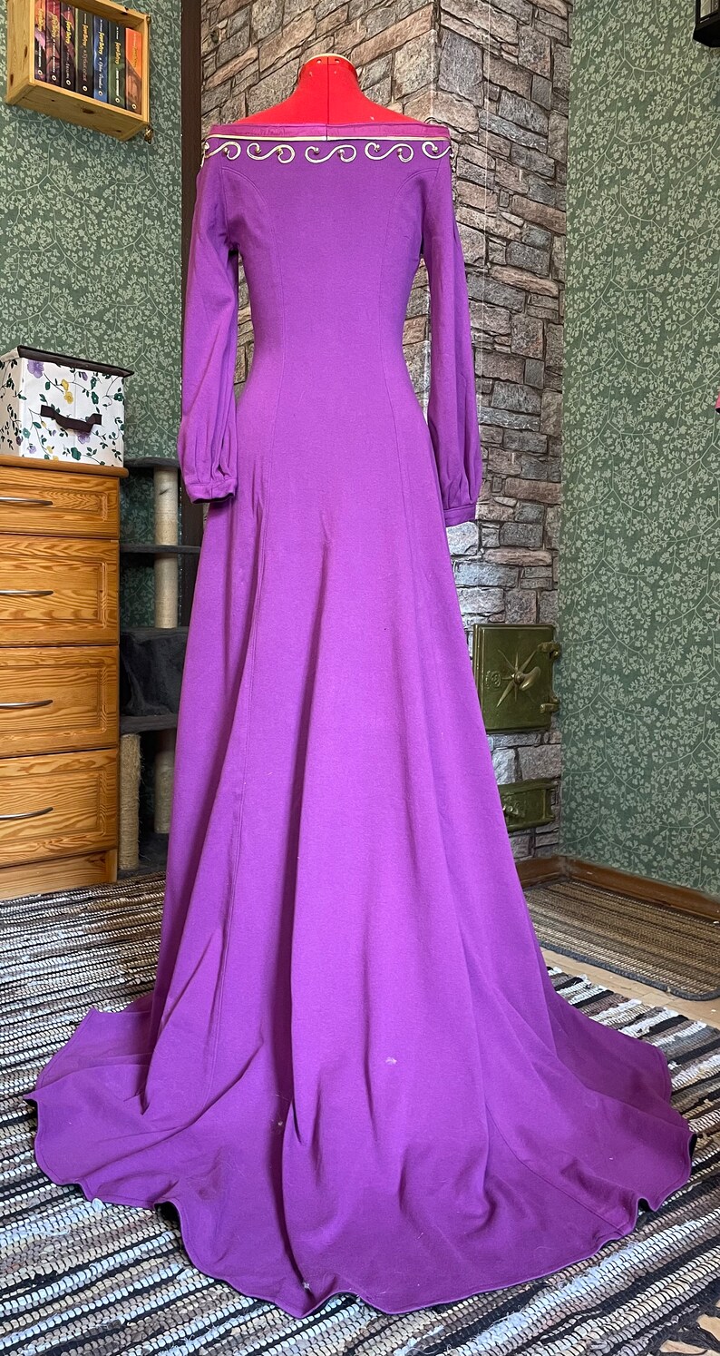 Disenchantment, Queen Dagmar Cosplay, Handmade Cosplay Dress - Etsy