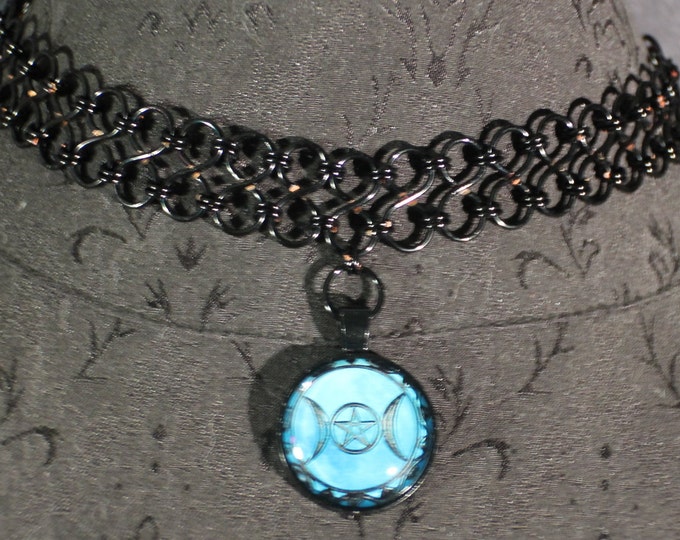 Black Infinity Symbol Collar/choker/necklace With Triple Moon Pendant ...
