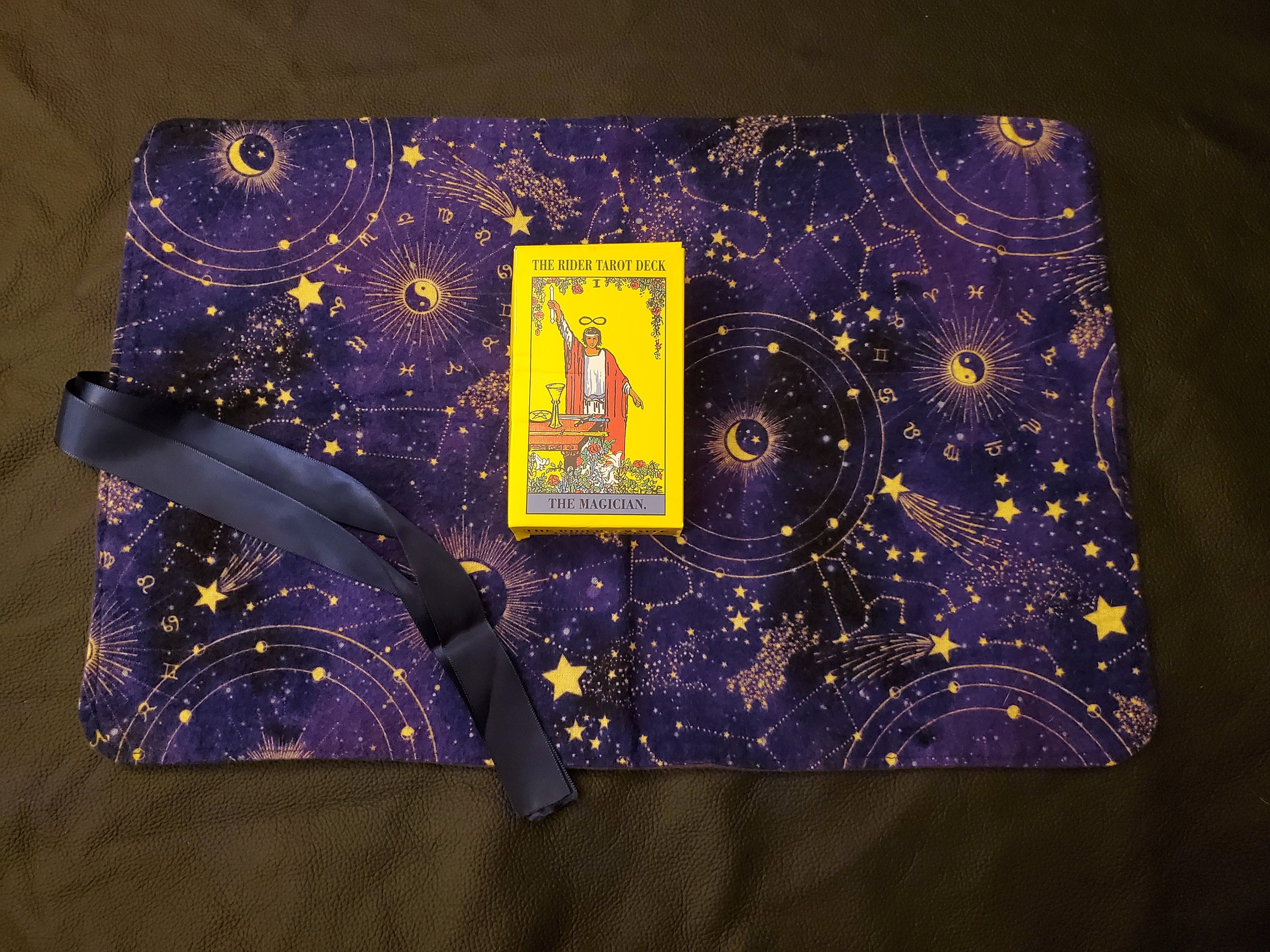 Hurry Back in Stock Tarot Mat Altar Cloth Gift for Pagan - Etsy