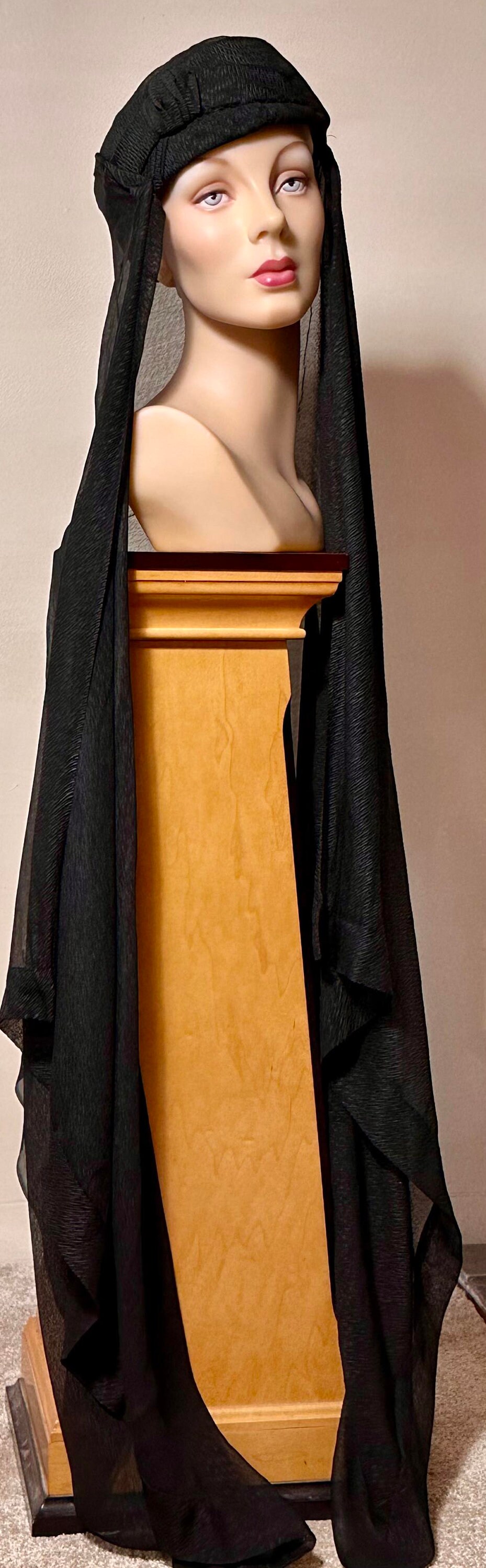 Original Bespoke Ca1900 Mourning Hat and Veil in Crepe Anglaise. 2145 ...