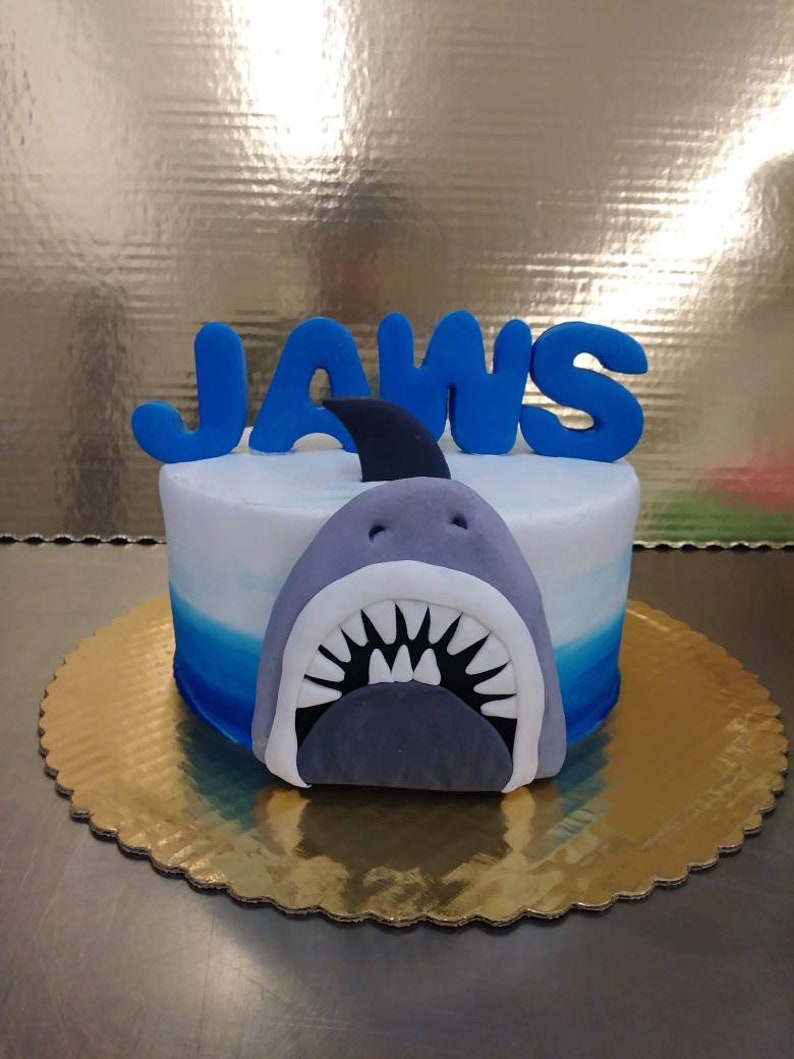Jaws Shark Cake Topper Set | Etsy