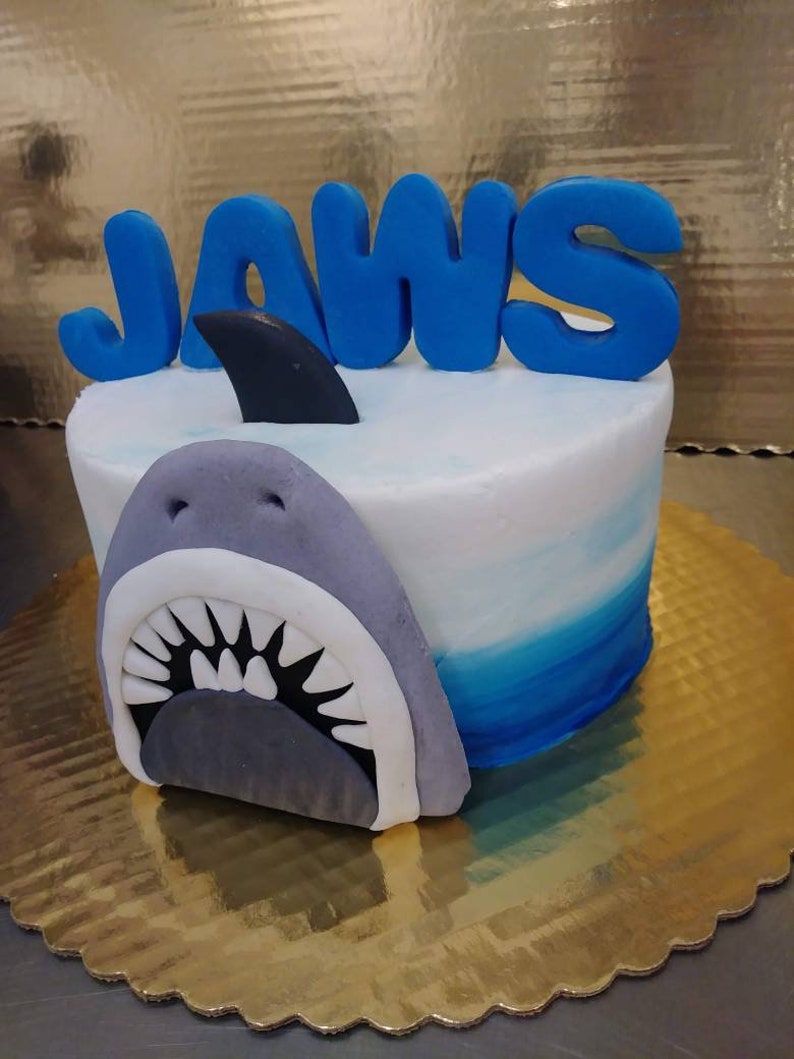 Jaws Shark Cake Topper Set | Etsy